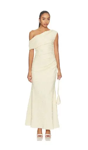 CURAAE BY ELLIATT Fay One Shoulder Maxi Dress In White - Vanilla