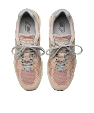NEW BALANCE 991v2 Lace-up Sneakers