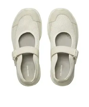 SALOMON Round-head Flat Shoes