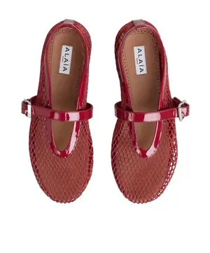 Alaïa Ballet Flats In Fishnet And Patent Leather - Carmine