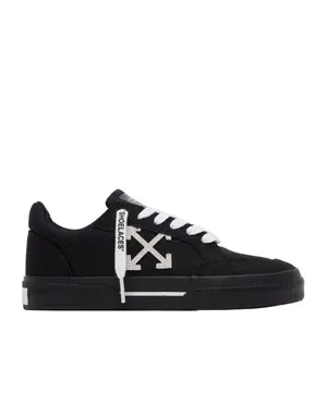 Off-White Vulcanized Low Sneakers - Black