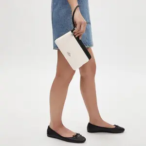 COACH OUTLET Double Zip Wallet