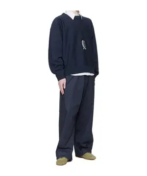 HED MAYNER Long-sleeved Crew Neck Sweatshirt