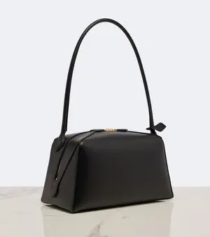 Alaïa Le Bouledogue Medium Leather Shoulder Bag - Black