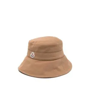 Moncler Bucket Hat With Logo Patch - Cream