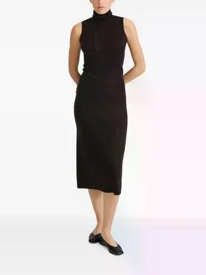Stylein Ribbed Roll-neck Sleeveless Knit