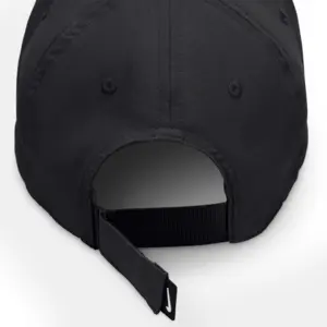 Nike Dri-fit Club Structured Swoosh Cap