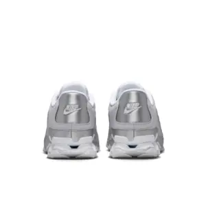 Nike Reax Sl Athletic Shoes