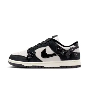 Nike Dunk Low Se "florette" Athletic Shoes - Black