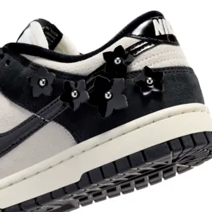 Nike Dunk Low Se "florette" Shoes