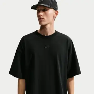 Nike Sportswear Premium Essentials Oversized T-shirt - Black