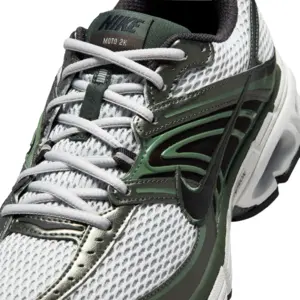 Nike Max Moto 2k Athletic Shoes