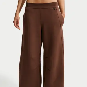 Nike 24.7 Impossiblysoft High-waisted Wide-leg Pants