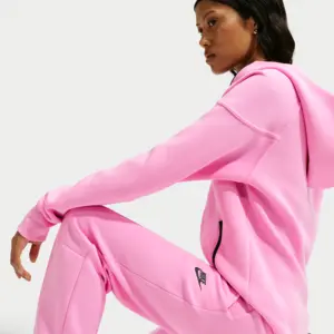 Nike Tech Fleece Mid-rise Jogger Pants - Pink