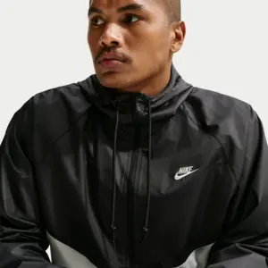 Nike Windrunner Lined Jacket
