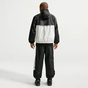Nike Windrunner Lined Jacket