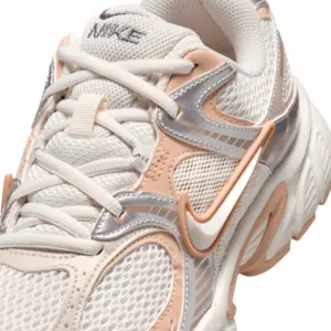 Nike V5 Rnr Athletic Shoes - Grey