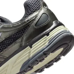 Nike P-6000 Se Athletic Sneakers
