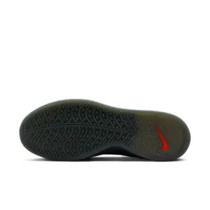 Nike Zoom Nyjah Skate Shoes - Grey