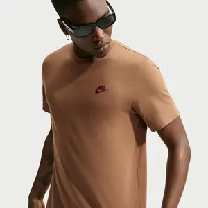 Nike Sportswear Club T-shirt - Brown