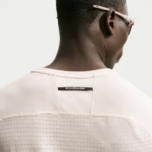 Nike Solar Chase" Dri-fit Adv Trail Running Top
