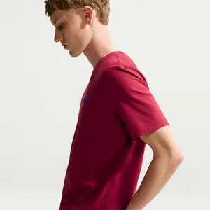 Nike Sportswear Club T-shirt - Red