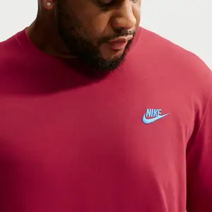 Nike Sportswear Club T-shirt - Red