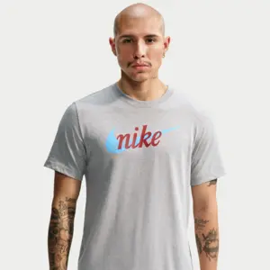 Nike Sportswear T-shirt