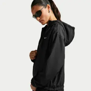 Nike Loose Hooded Uv Jacket