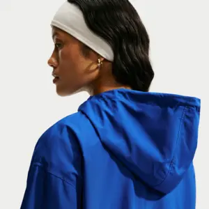 Nike Loose Hooded Uv Jacket