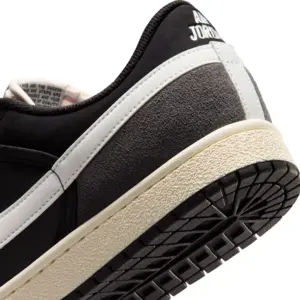 JORDAN Air Skyline Low Le Shoes