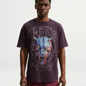 Nike T-shirt - Red