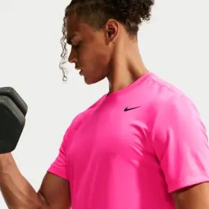 Nike Dri-fit Legend Fitness T-shirt - Pink