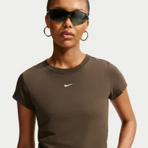 Nike Stretch T-shirts For Women