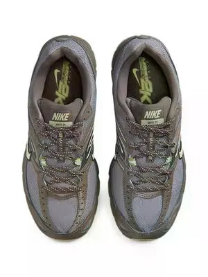 Nike Max Moto 2k Sneakers