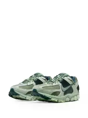 Nike Vomero 5 Sneakers