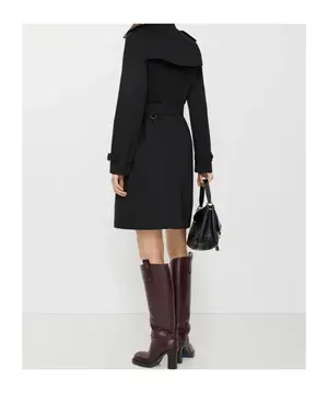 Burberry Mid-length Heritage Trench Coat