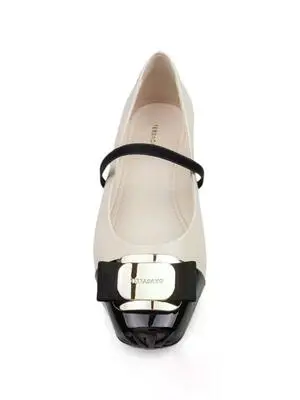 FERRAGAMO Patent Leather Ballet Flats With Bow Detailing