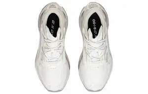 LI-NING Infinity Athletic Sneakers