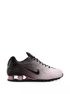 Nike Shox R4 Sneakers - Black