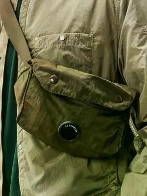 C.P. COMPANY Lens Detail Belt Bag - Green