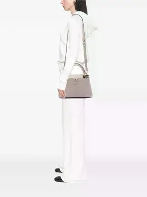LOUIS VUITTON 2017 Taurillon Capucines Mm Satchel