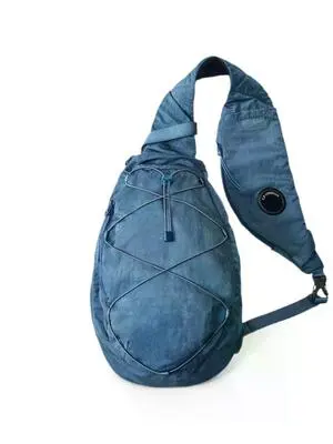 C.P. COMPANY Lens Detail Bungee-cord Shoulder Bag - Blue