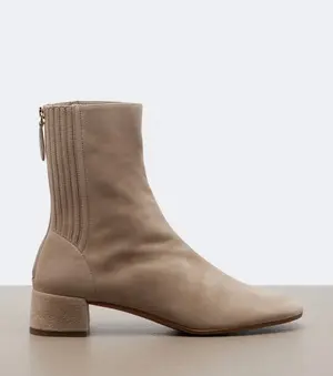AQUAZZURA Saint Honore Suede Ankle Boots - Beige