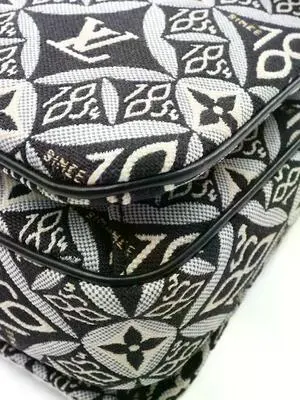 LOUIS VUITTON Pochette Métis Mm Handbag - Black