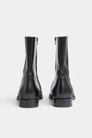Dsquared2 Classic Flat Ankle Boots