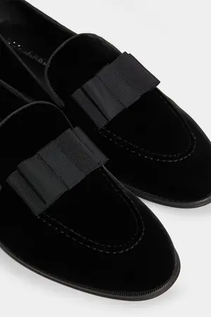 Dsquared2 Velvet Loafers With Bow Detailing