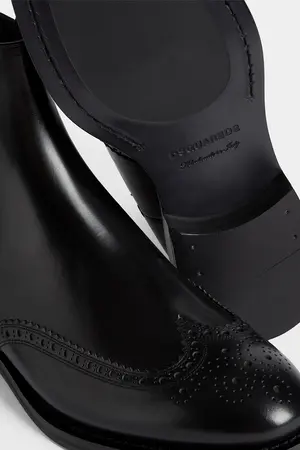 Dsquared2 Neoclassic Chelsea Boots With Brogue Detailing