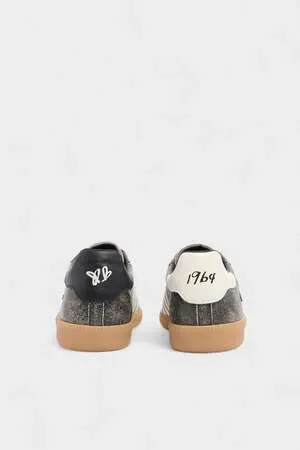 Dsquared2 Cracked Leather Low Top Sneakers