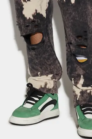 Dsquared2 Reverse Chill Out Pants With Distressed Details